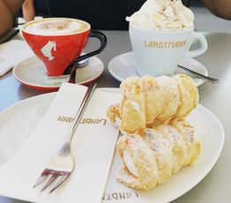 Das Café Landtmann - Wiens elegantestes Kaffeehaus - Café Landtmann