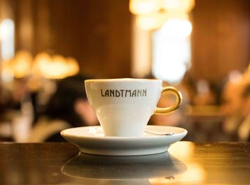Viennese coffee house since 1873 - Café Landtmann