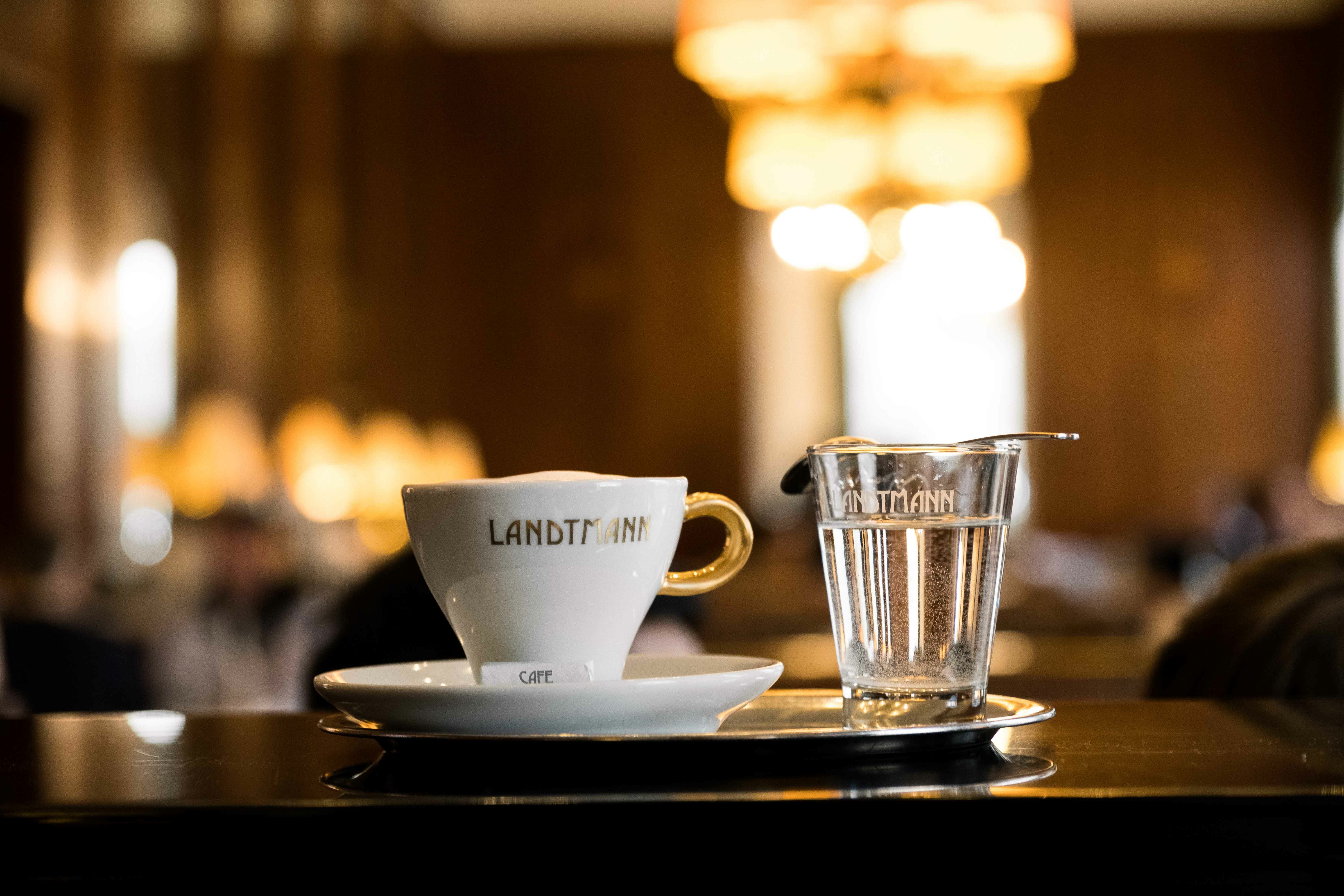 Wiener Kaffeehaus seit 1873 - Café Landtmann